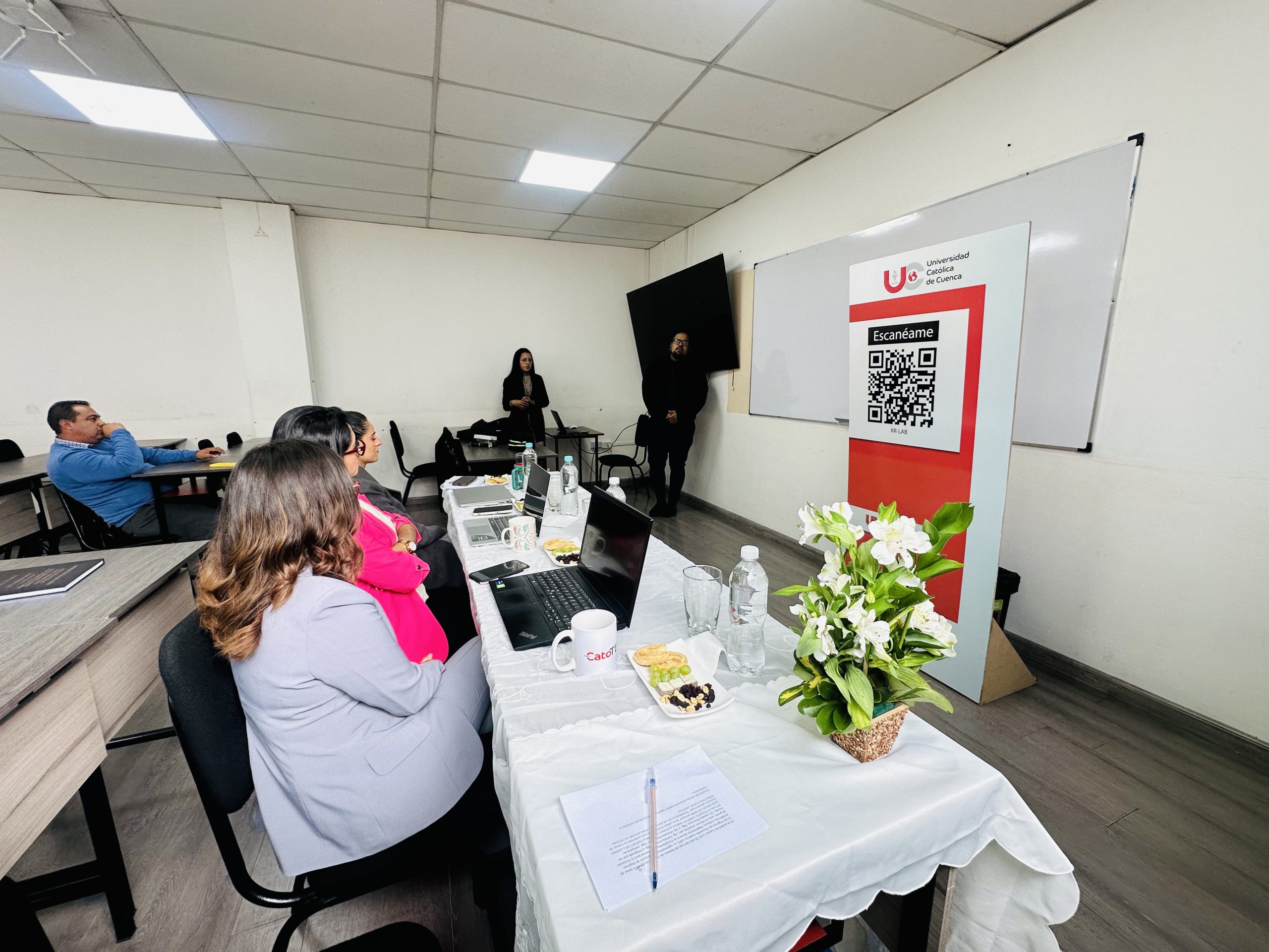 Ubicato Primer Prototipo De La Universidad Católica De Cuenca